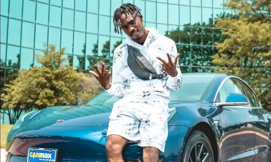 Official Merch by D'Aydrian Harding For Sale - Daydrian Harding Merch